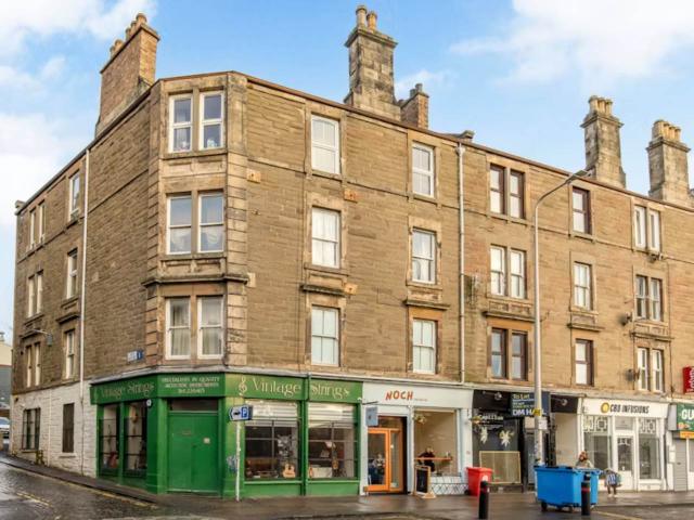 2 bed property to rent