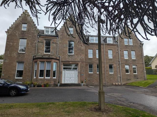 2 bed property to rent