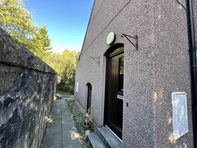 2 bed property to rent