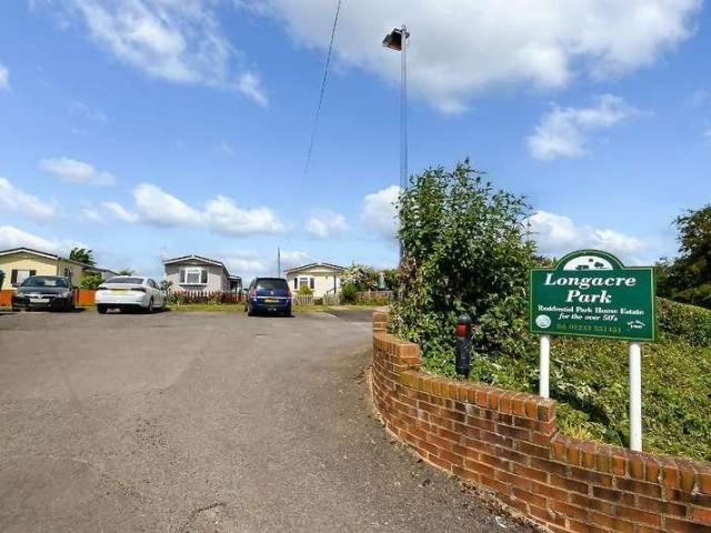 2 bed property for sale