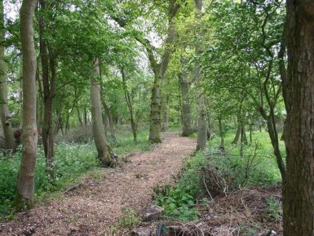 2 bed property for sale