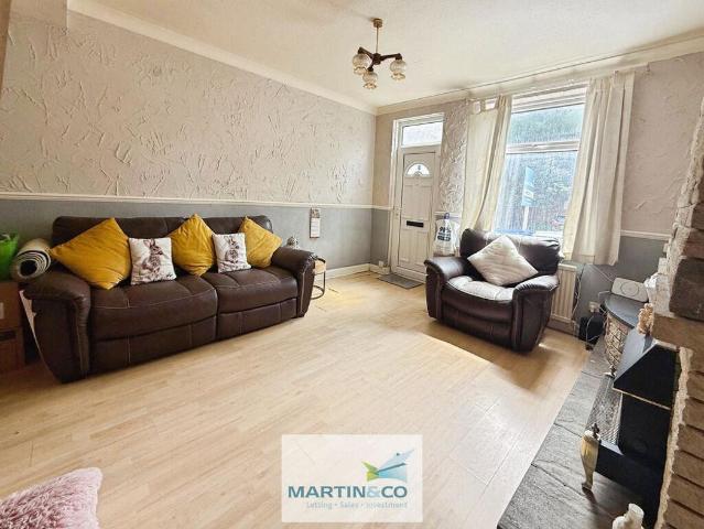 2 bed property for sale