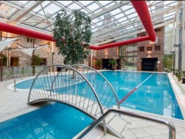 2 bed property for sale