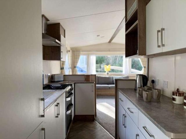 2 bed property for sale