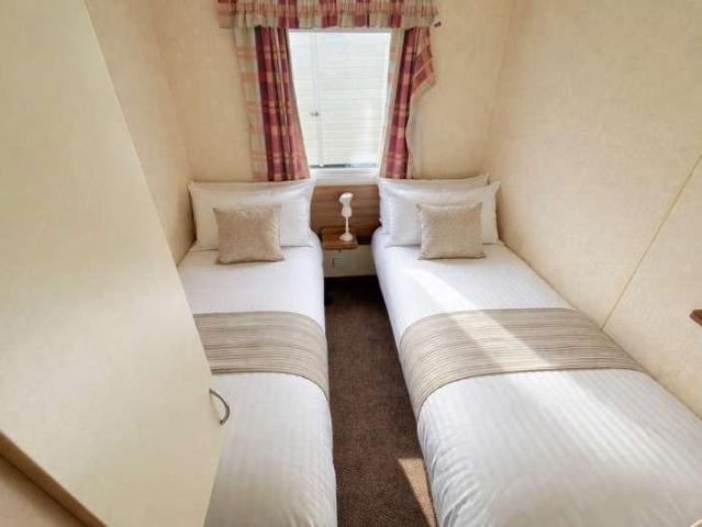 2 bed property for sale