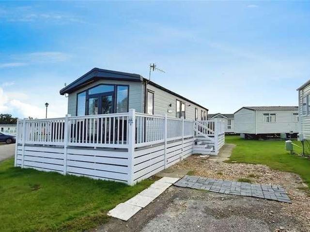 2 bed property for sale