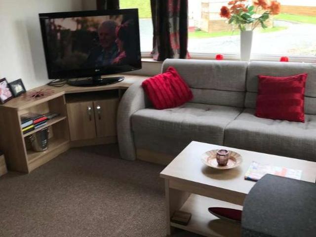 2 bed property for sale