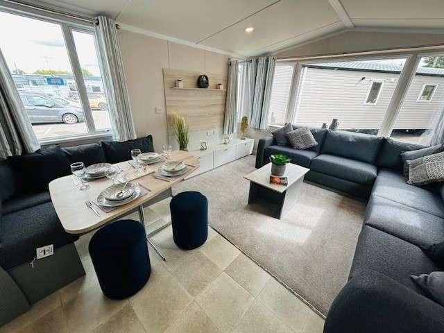 2 bed property for sale