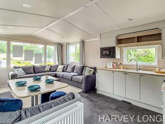 2 bed property for sale