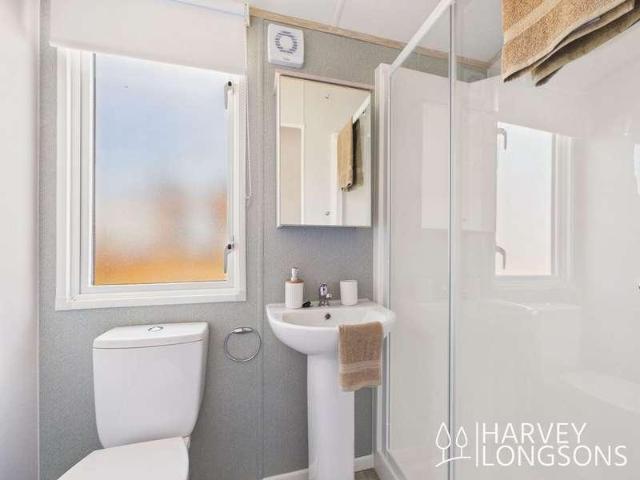 2 bed property for sale