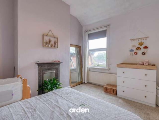 2 bed property for sale