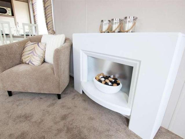 2 bed property for sale