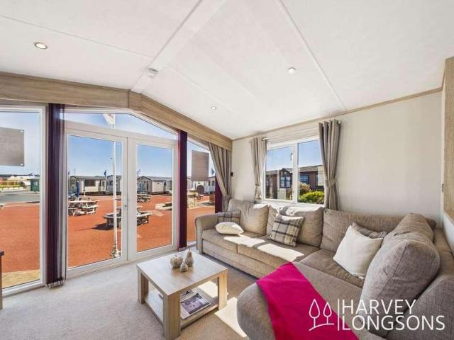 2 bed property for sale