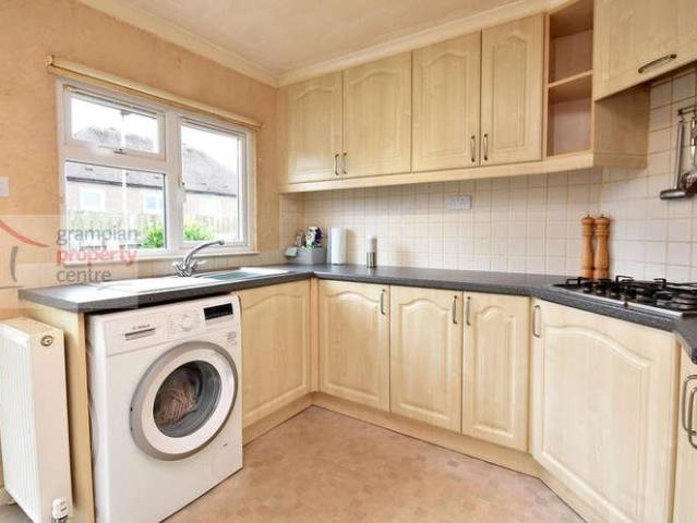 2 bed property for sale