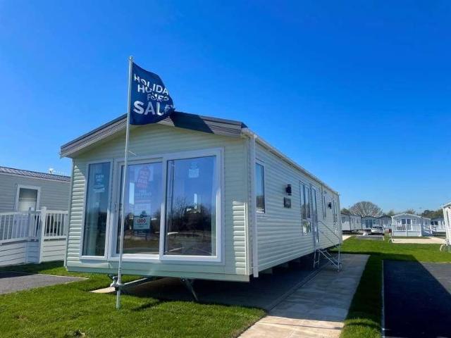 2 bed property for sale