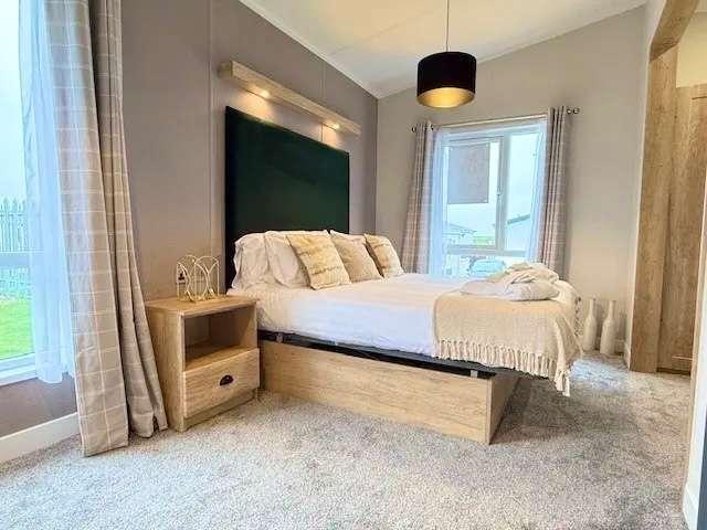 2 bed property for sale