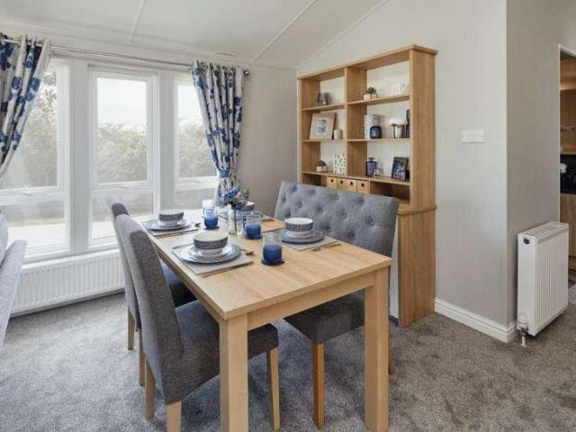 2 bed property for sale