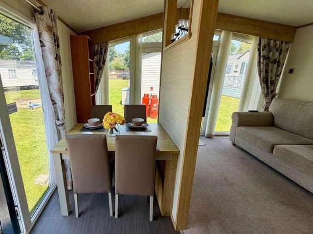 2 bed property for sale