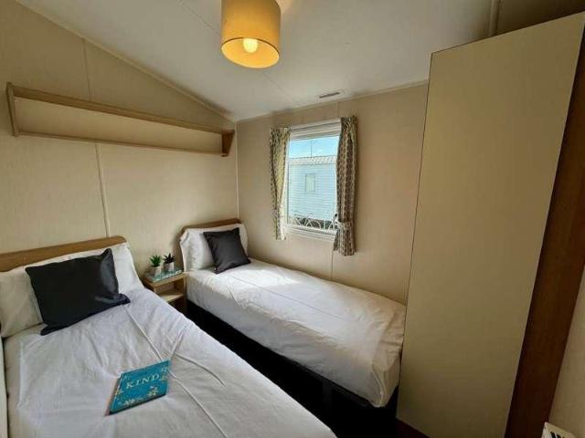 2 bed property for sale