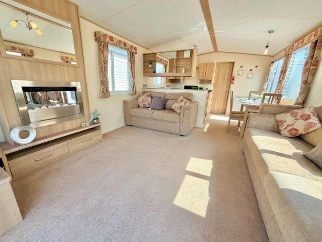 2 bed property for sale