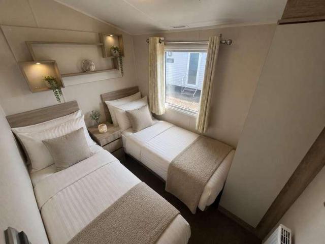 2 bed property for sale