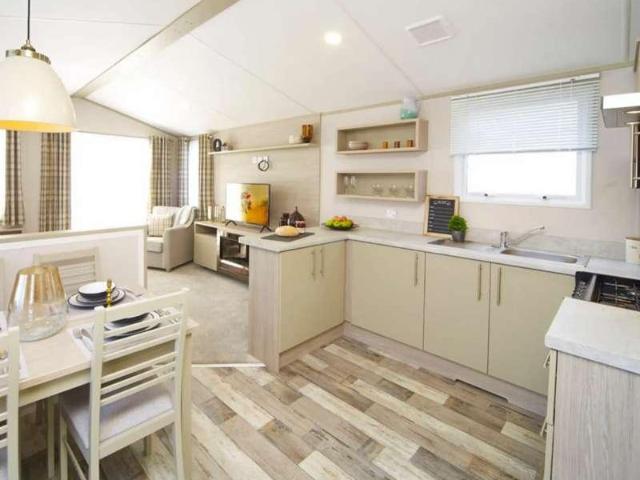 2 bed property for sale
