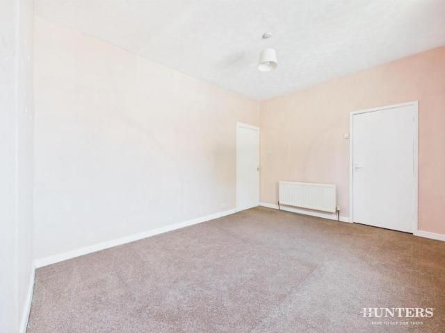 2 bed property for sale
