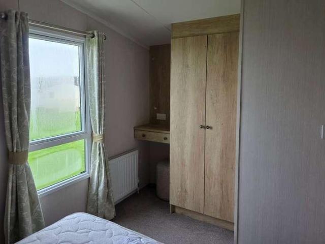 2 bed property for sale