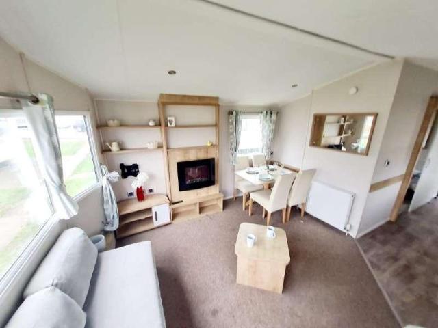 2 bed property for sale