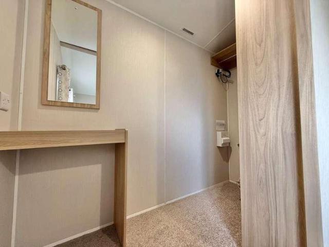 2 bed property for sale