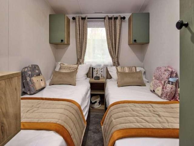 2 bed property for sale