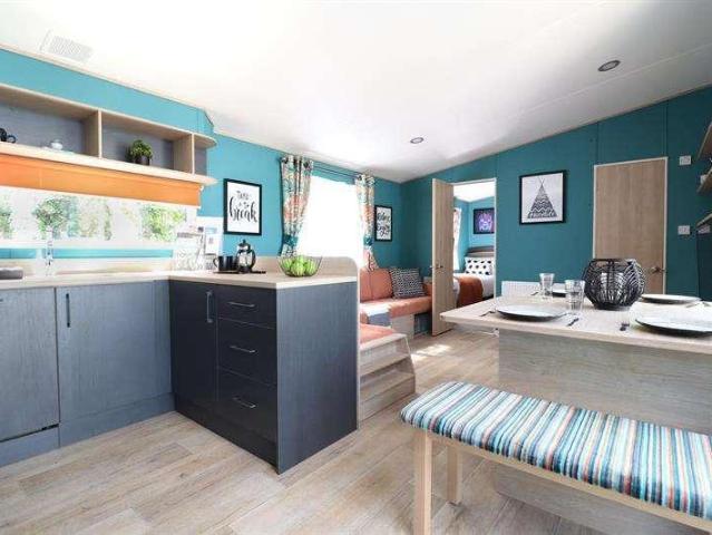 2 bed property for sale
