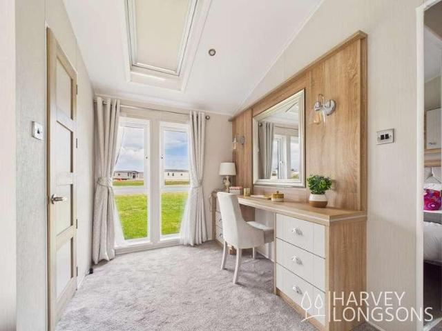 2 bed property for sale