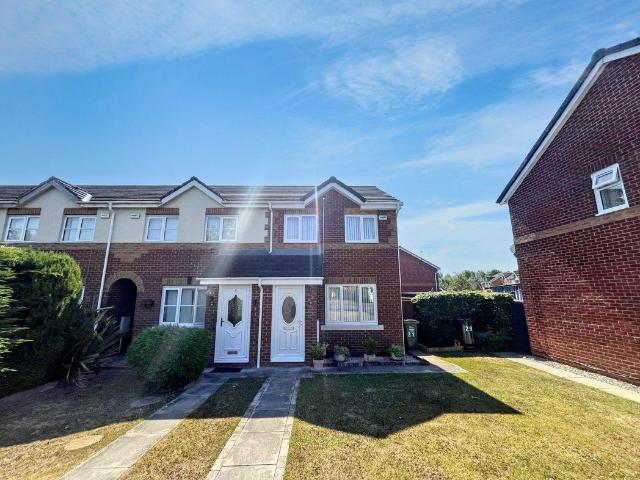 2 bed property for sale