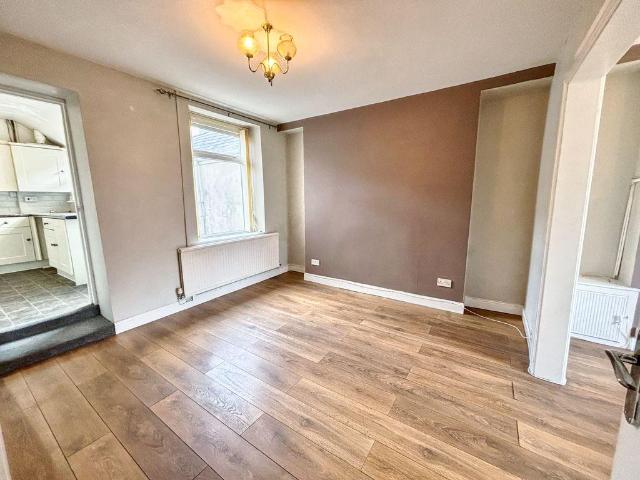 2 bed property for sale