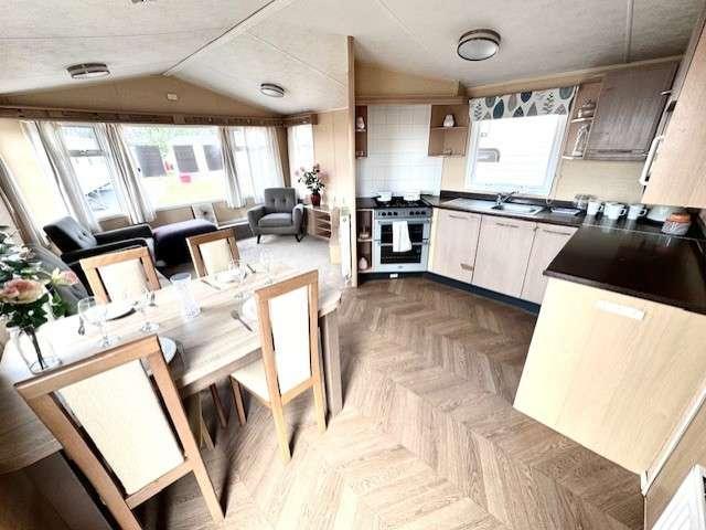 2 bed property for sale