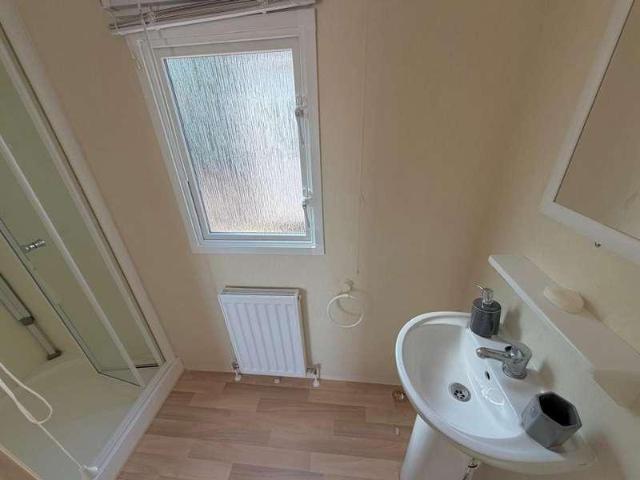 2 bed property for sale