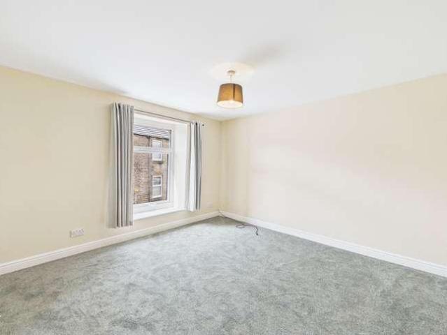 2 bed property for sale