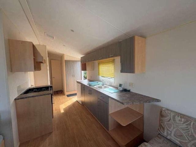 2 bed property for sale
