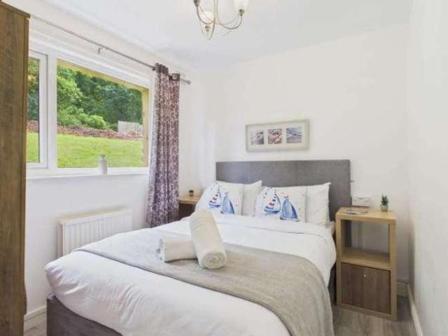 2 bed property for sale