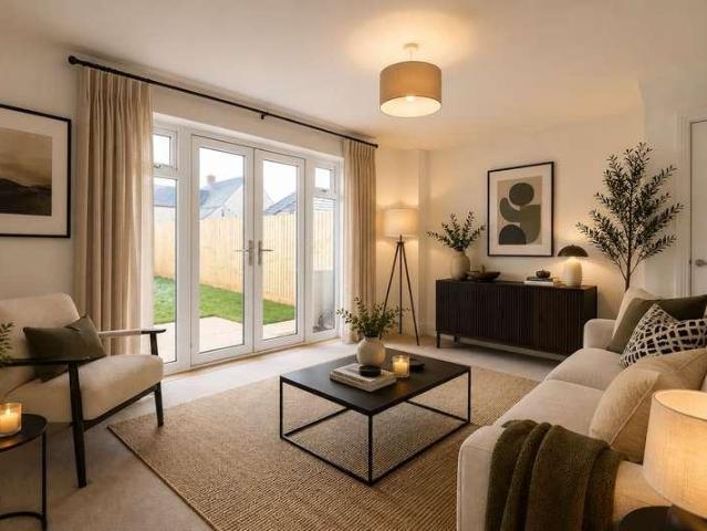 2 bed property for sale