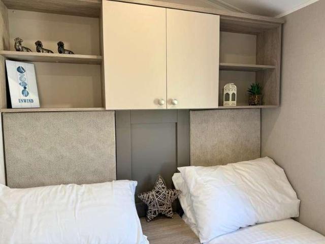 2 bed property for sale