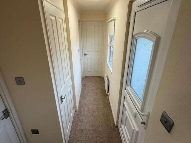 2 bed property for sale