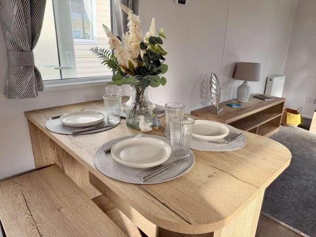 2 bed property for sale