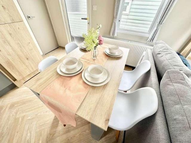 2 bed property for sale
