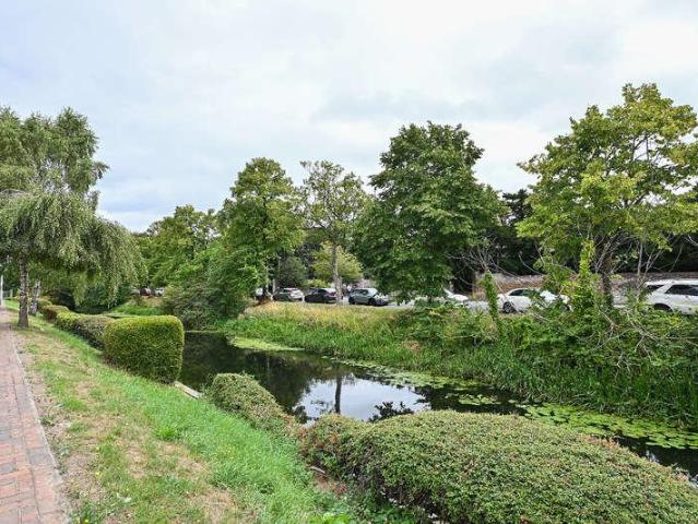 2 bed property for sale