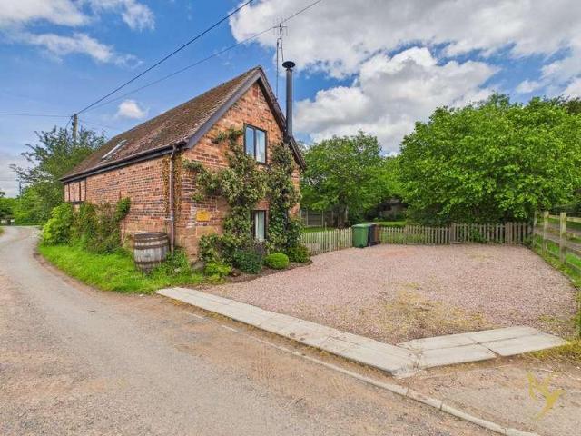 2 bed property for sale