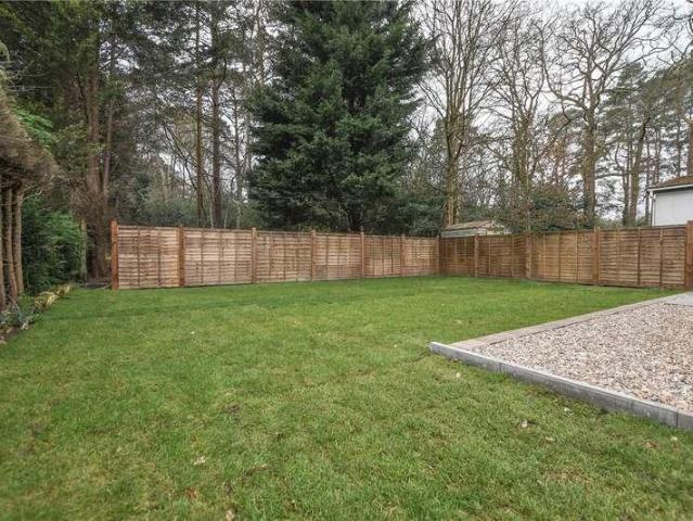 2 bed property for sale