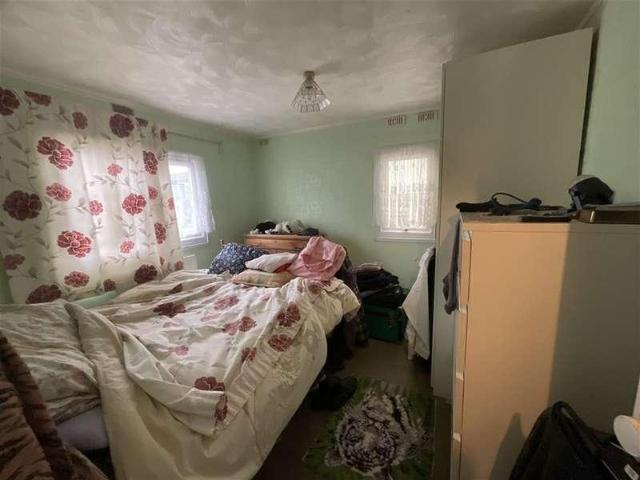 2 bed property for sale