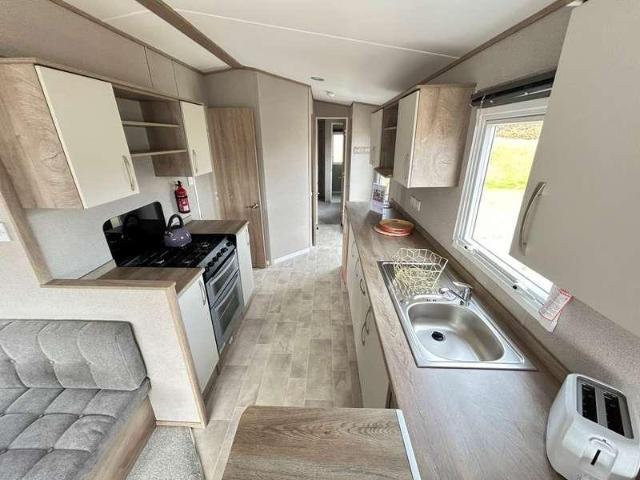 2 bed property for sale